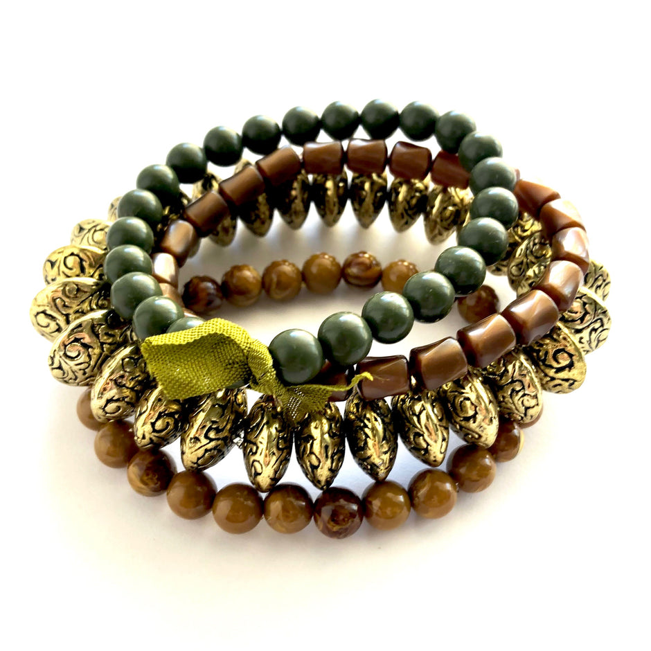 Stack and Stretch Beaded Bracelets made with vintage lucite beads ...